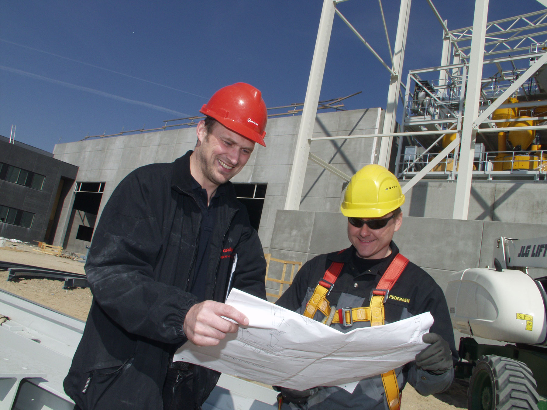 BAU- UND PROJEKTLEITER (w/m/d)